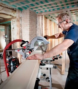 Metabo kgs 305 m 12 mitre saw 240v store